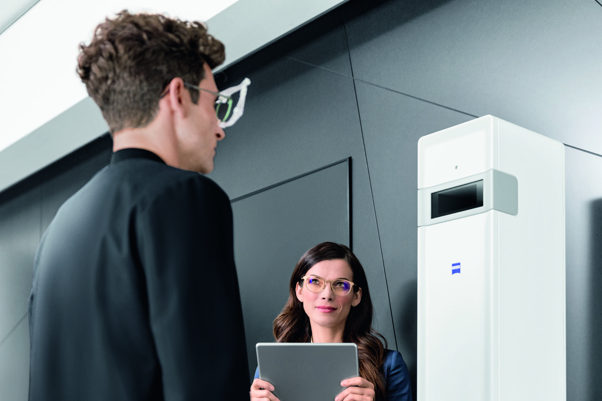 アナログからデジタルの時代へ。新導入！Carl Zeiss社『i.Terminal® mobile』『i.Terminal® 2 ...